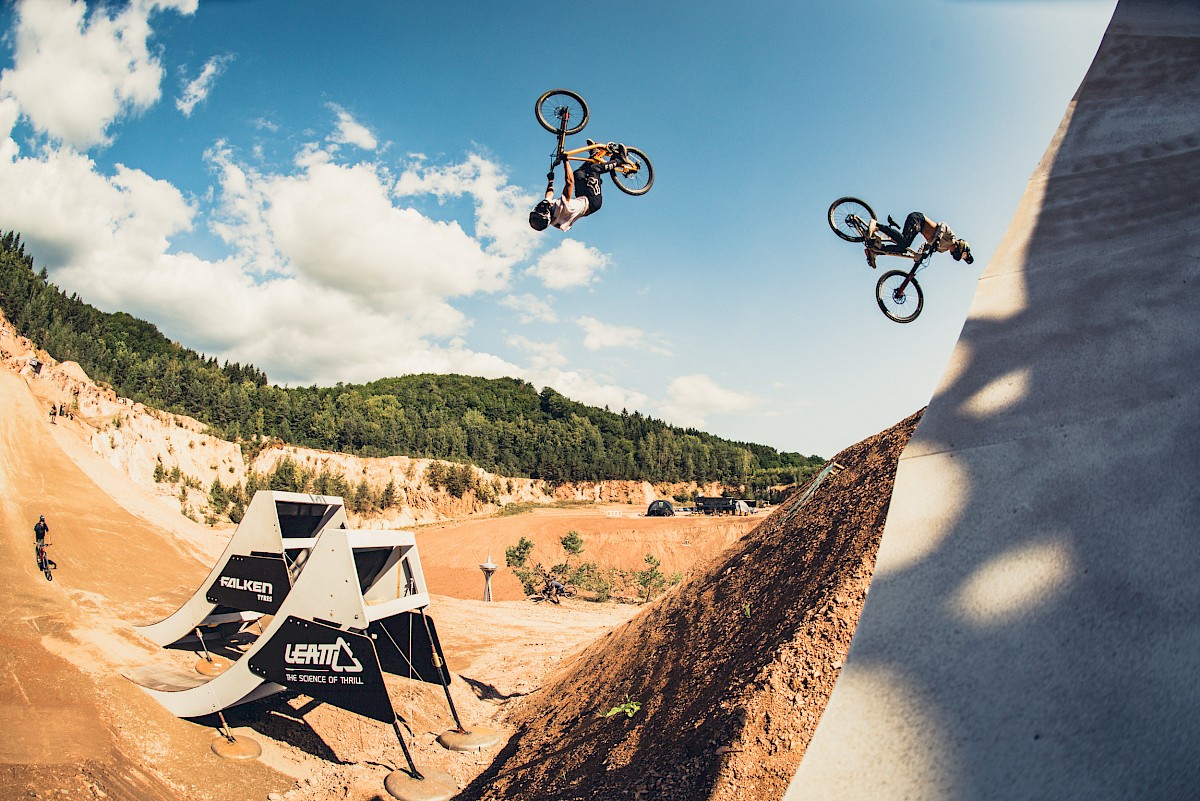 MTB Rider: Eine Space Station und die perfekte Hip: Die GoPro Course Preview der Audi Nines MTB ...