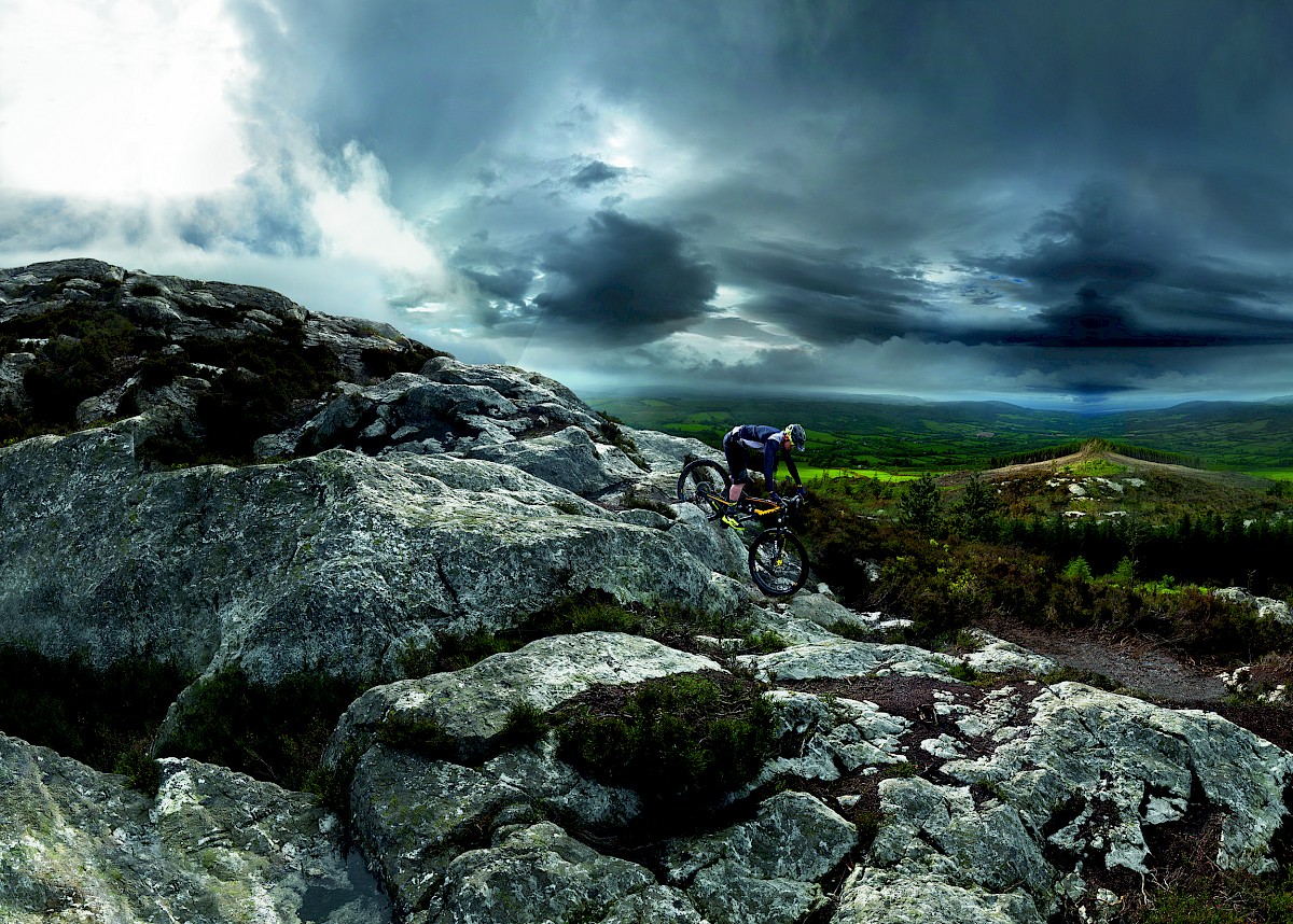 MTB Rider: SAM HILL LTD: DES KÖNIGS NEUE KLEIDER